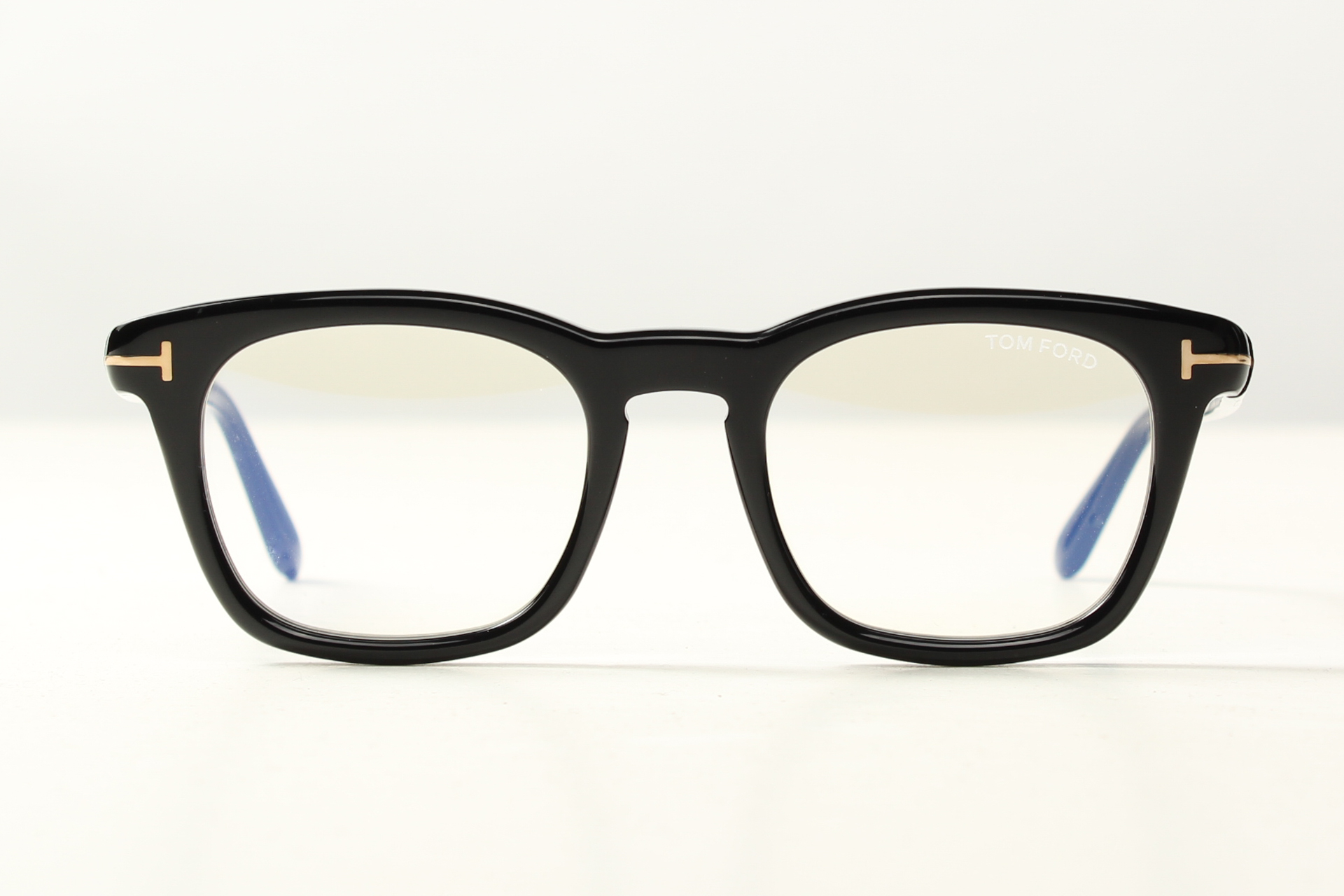 Tom Ford TF5870-B 001 - Eekelaar Eye Fashion